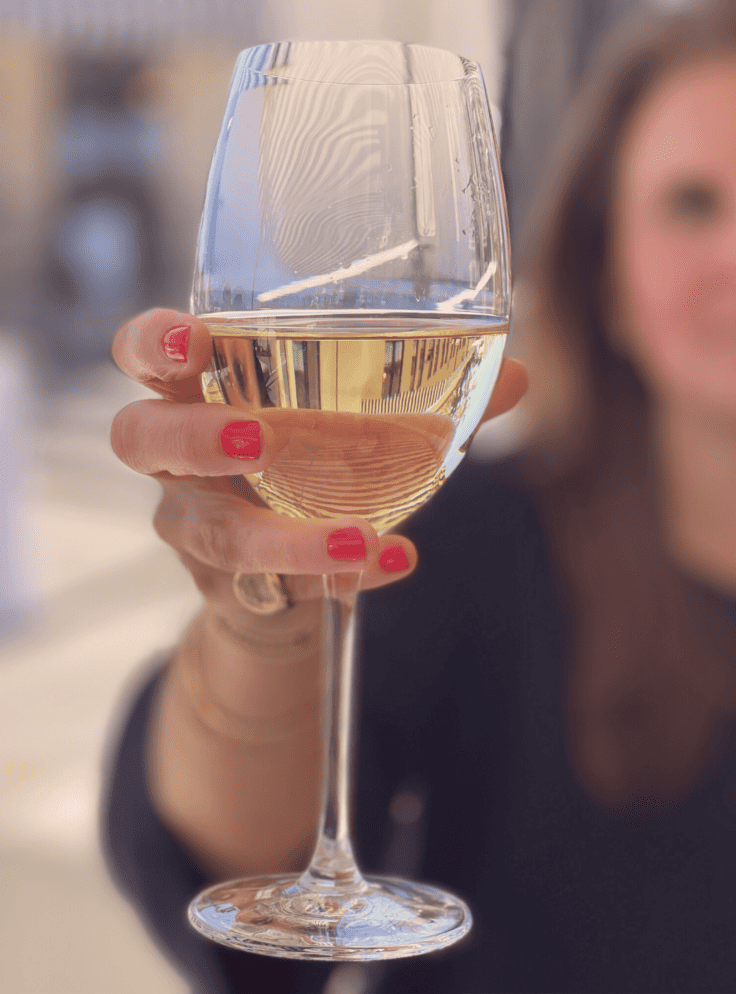 WHIT & WHIMSY | Refreshing Rosé No. 3