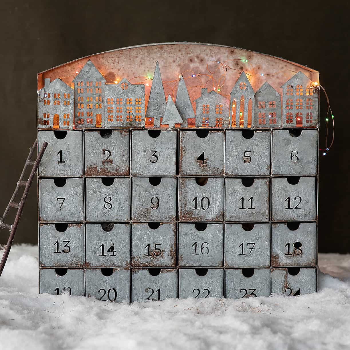 WHIT & WHIMSY | GIFT GUIDE: Advent Calendars