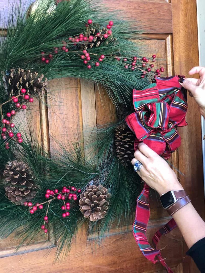 How we decorate our home for the holidays