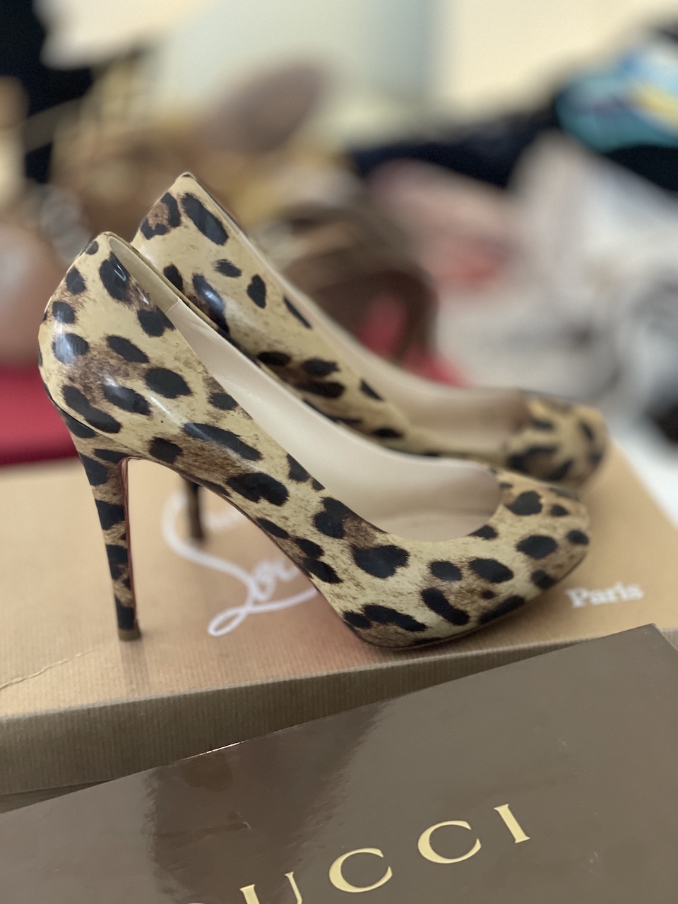 WHIT & WHIMSY | Fashion Feature: The Real Real